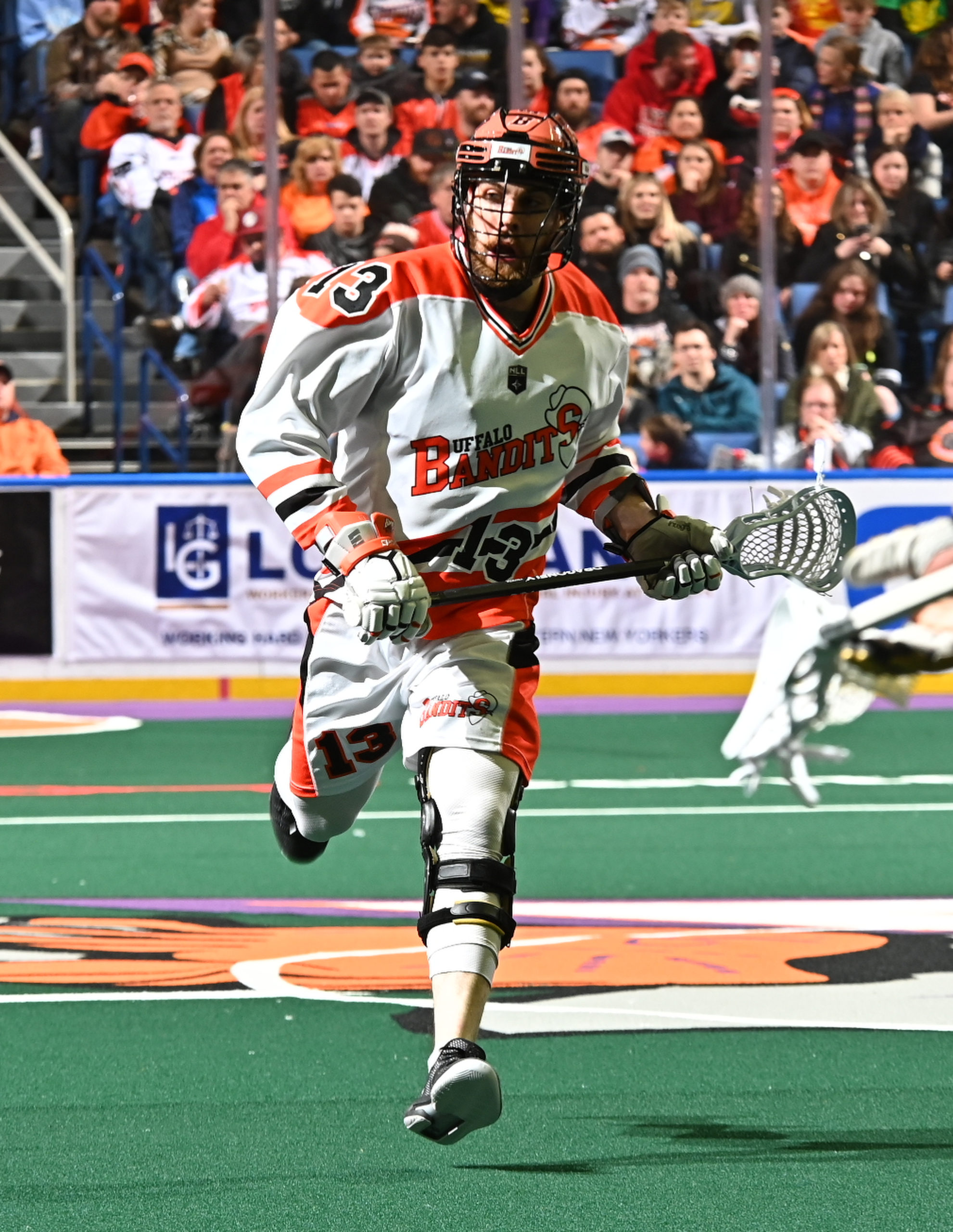 Kealey going behind the back